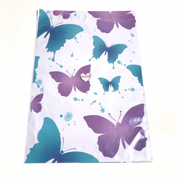 Office | 2 Assorted Poly Mailers Size 10x13 | Poshmark